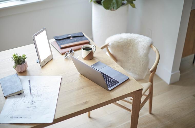 HappyLight® Touch™ with Color & Brightness Control | Shop Verilux